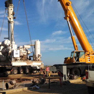 Tandem Compressor Lift | High Country Crane Service